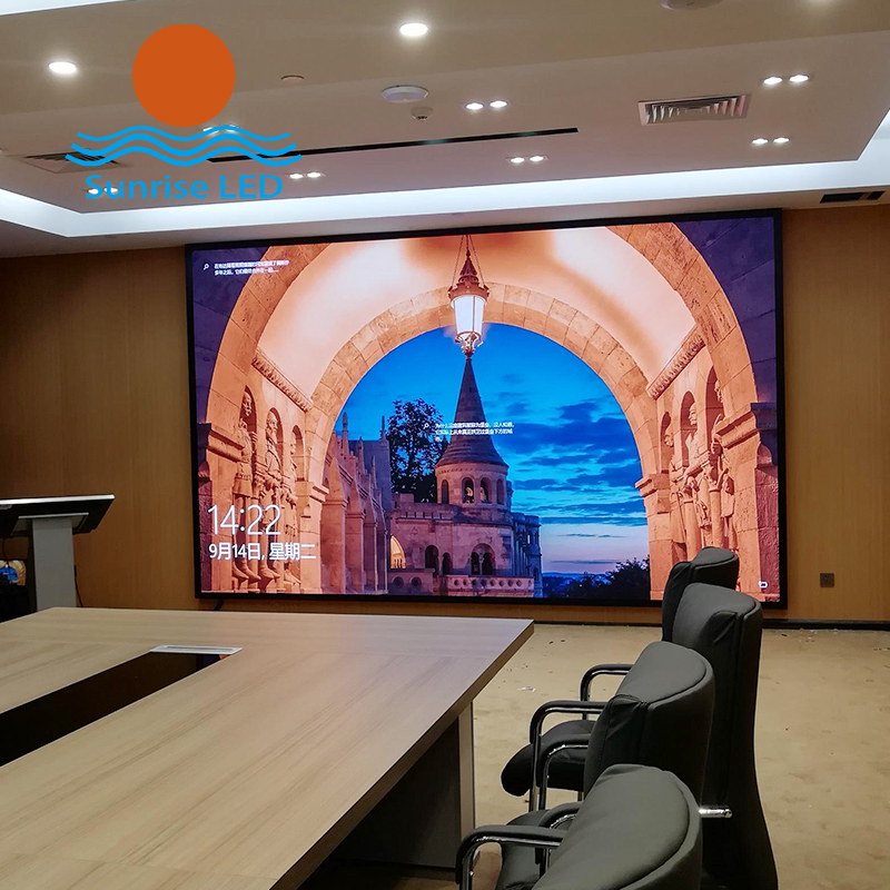 Why is COB display an ideal choice for high-end conference rooms?